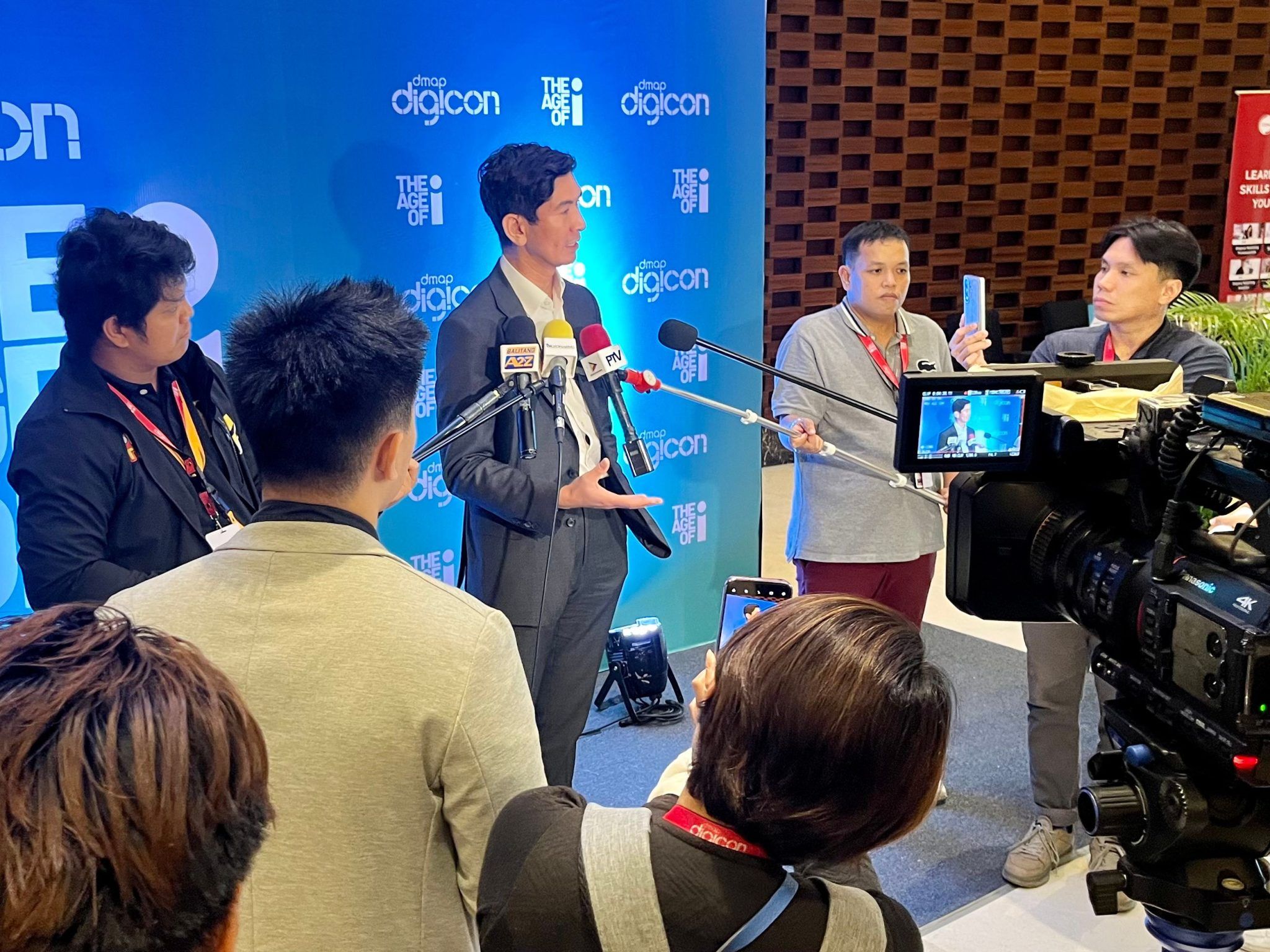 Dex Hunter-Torricke 谈人工智能、伦理与游戏的未来